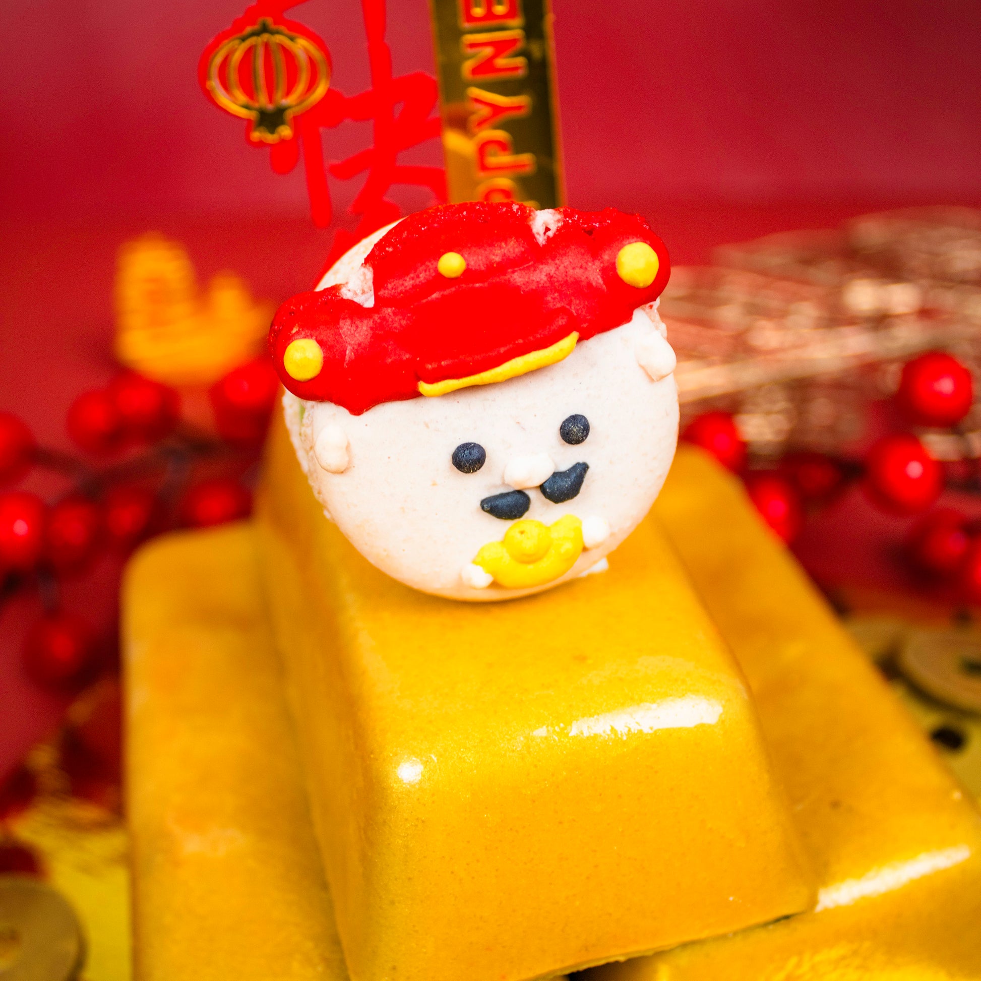 Lunar Gold Cake – Daan Go Cake Lab | Toronto